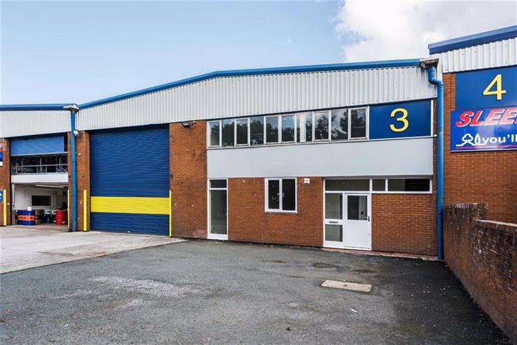 Industrial Property To Let in Edgcumbe Road, Saltash, PL12 6LD