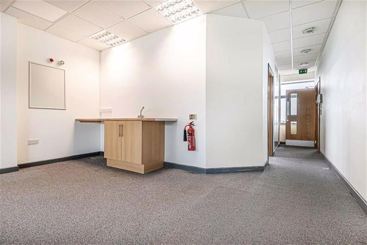 Office To Let in Southview House, St Austell, PL25 4EJ